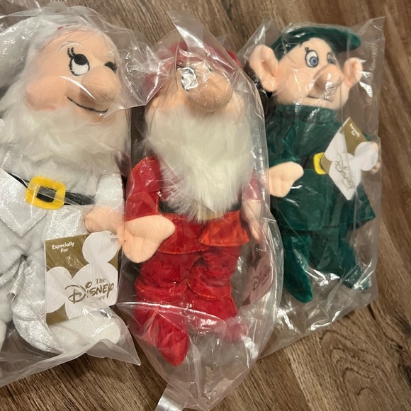 Disney | Toys | Vintage Disney Snow White Dwarfs Beanbag Plushies ...